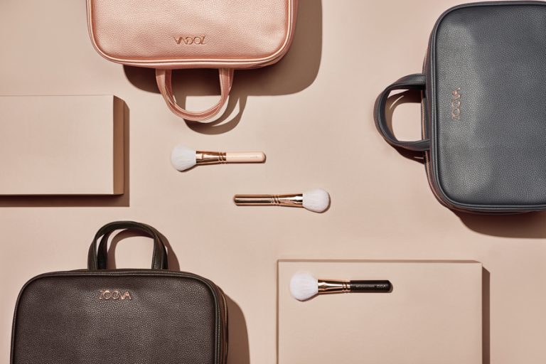 Beauty in a Bag - Die Makeup Artist Zoe Bag von Zoeva - THE CLIQUE SUITE