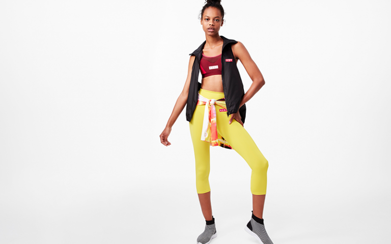 Reasons to move: Die Asos Activewear - THE CLIQUE SUITE